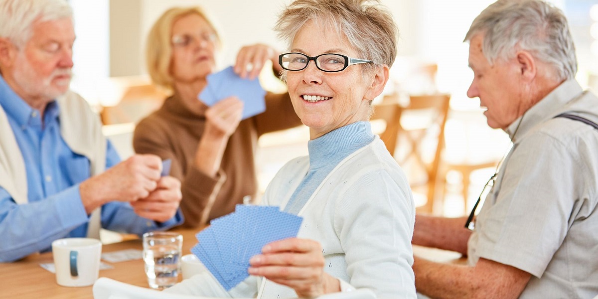 The 10 best card games with a Spanish deck | Easypppoker